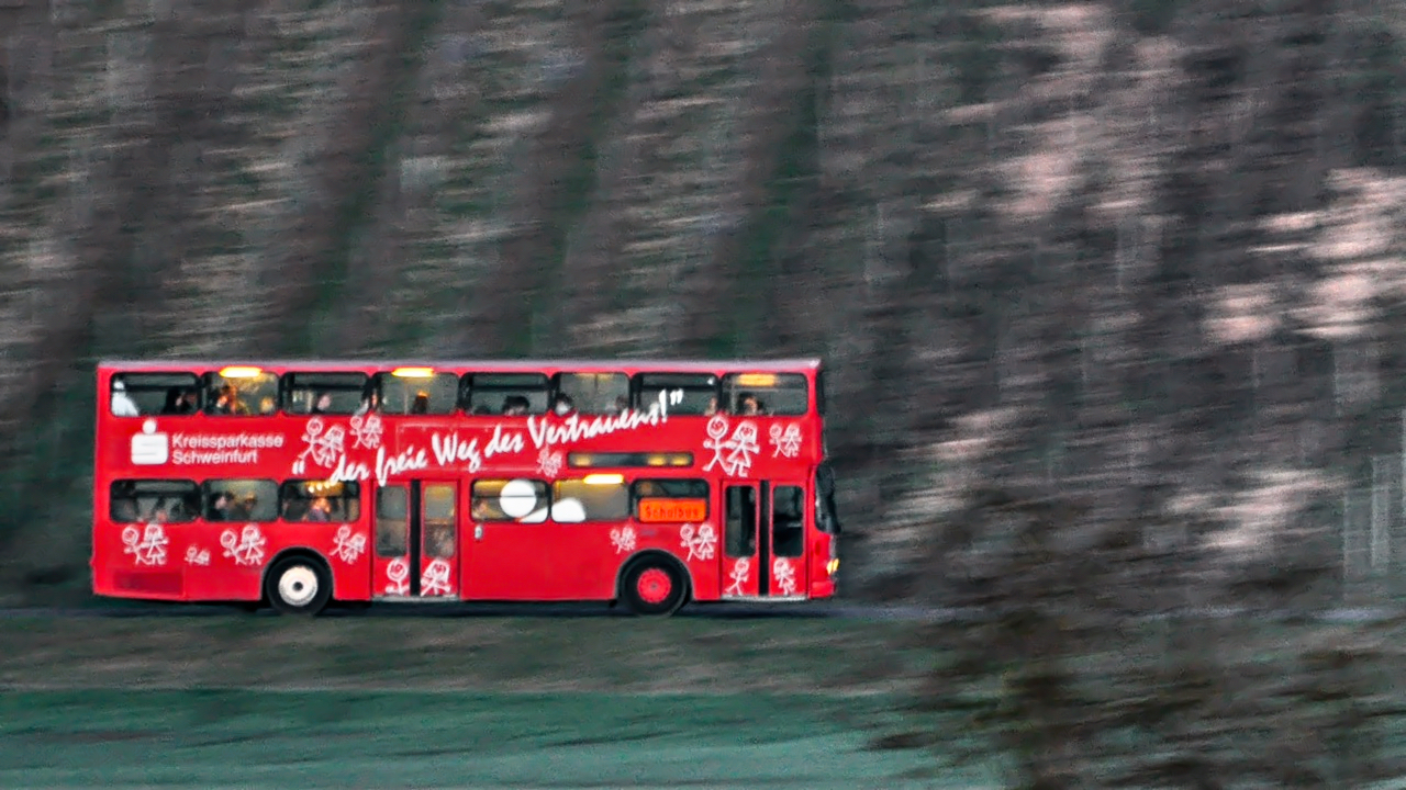 - Schulbus -.jpg | d-pixx.de Forum